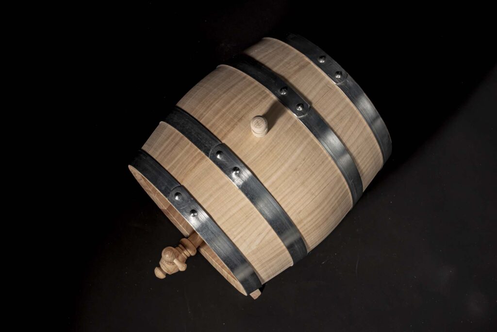 Handmade Cherry 2.6 Gallons Barrel - Unmatched Craftsmanship | Bochart ...